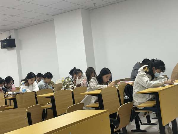 战战 的想法 公本专转本:自习每天一练 公本为学生开 知乎