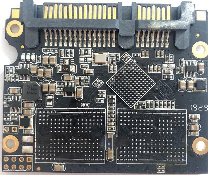 分享一个奇葩SM2258XT板子（100-H00112581-590）没有CE跳线，只有CE飞线，顺便量产开卡 - 知乎
