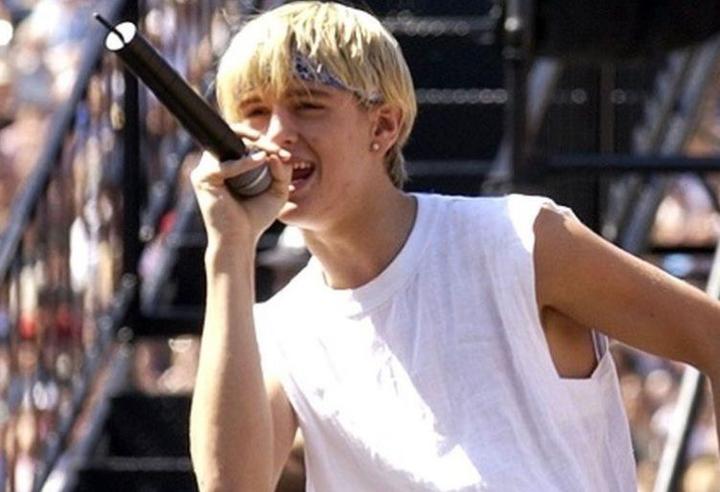 童星 Aaron Carter 于家中去世，享年 34 岁 - 知乎