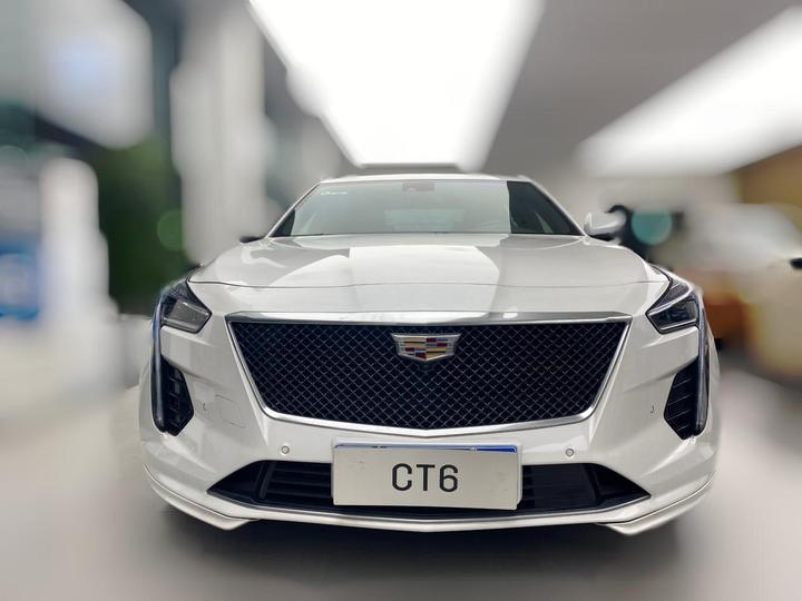 凯迪拉克CT6：和奥迪A6L撕逼，比A6L最低配还便宜8万 - 知乎